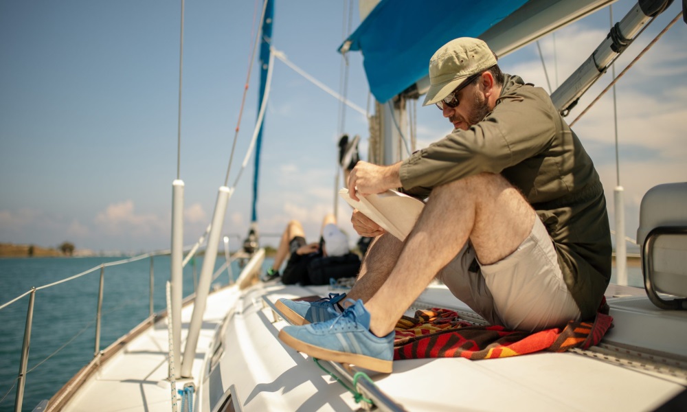 Sailing Adventure Stories: Personal tales and experiences from sailors ...